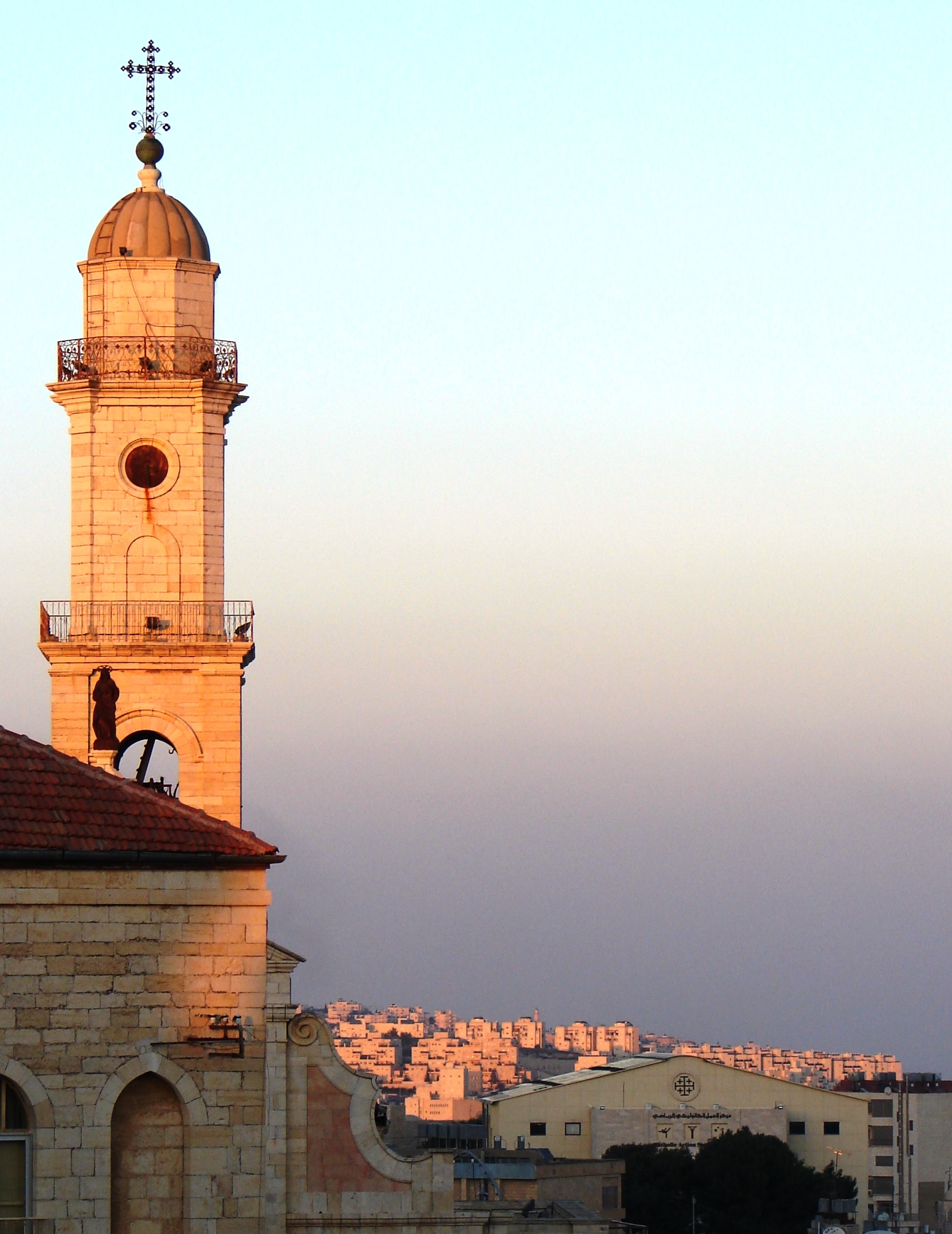 Christmas worship simulcast from Bethlehem and Philadelphia/Washington ...